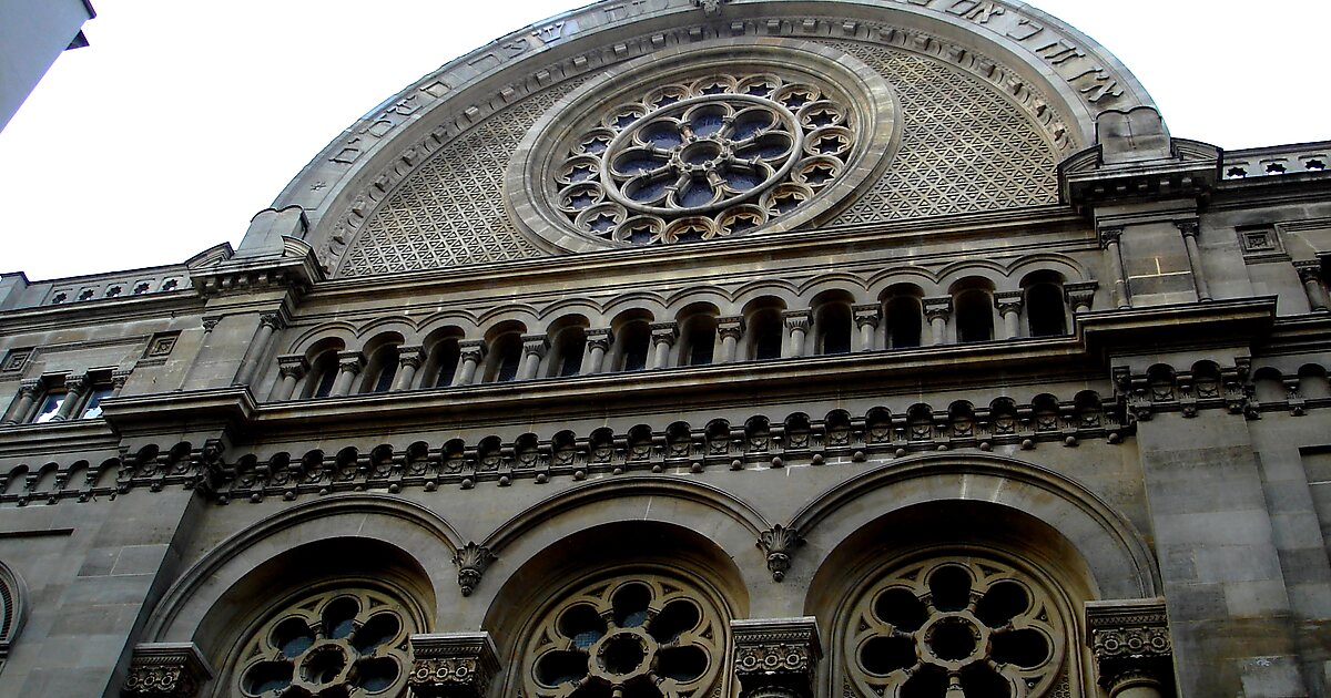 Grand Synagogue of Paris in 9th arrondissement of Paris, France ...