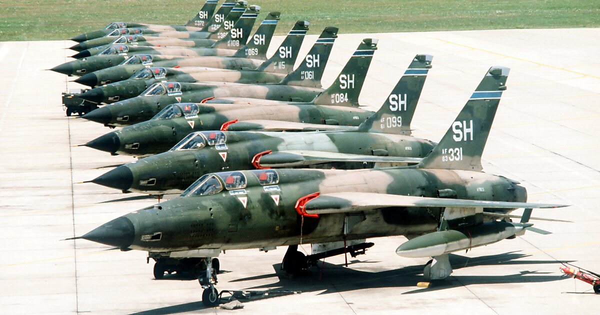Republic F-105 Thunderchief in Spangdahlem, Deutschland | Tripomatic