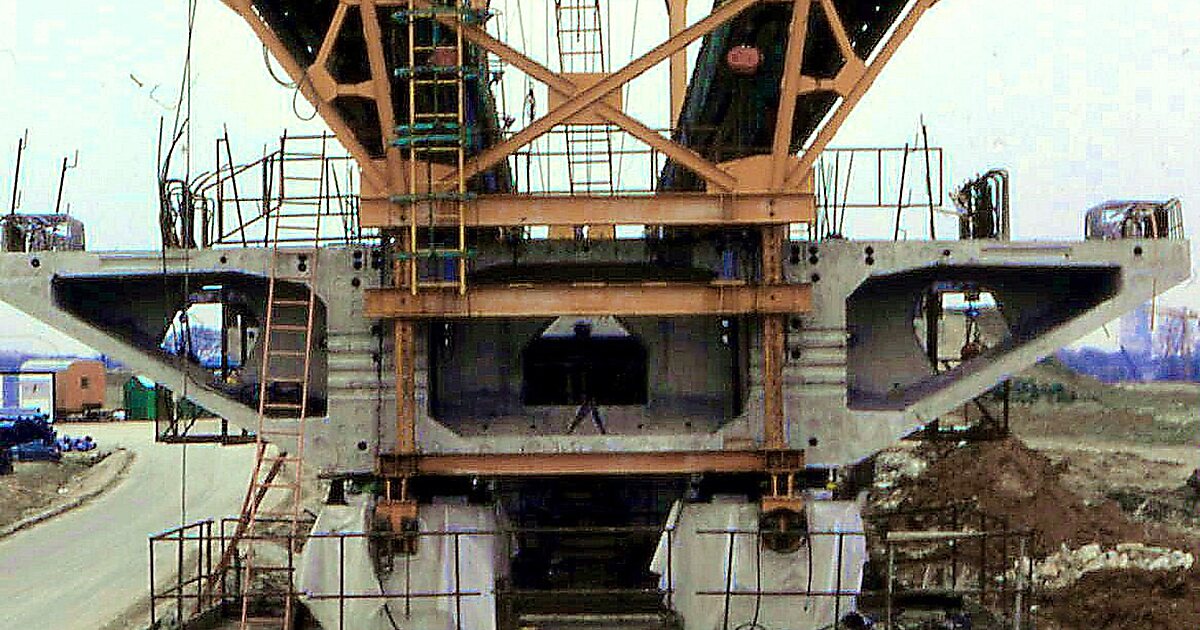 Torcy station in Torcy, France | Tripomatic