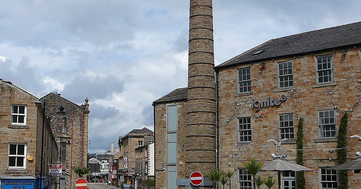 Burnley in Lancashire, UK | Tripomatic