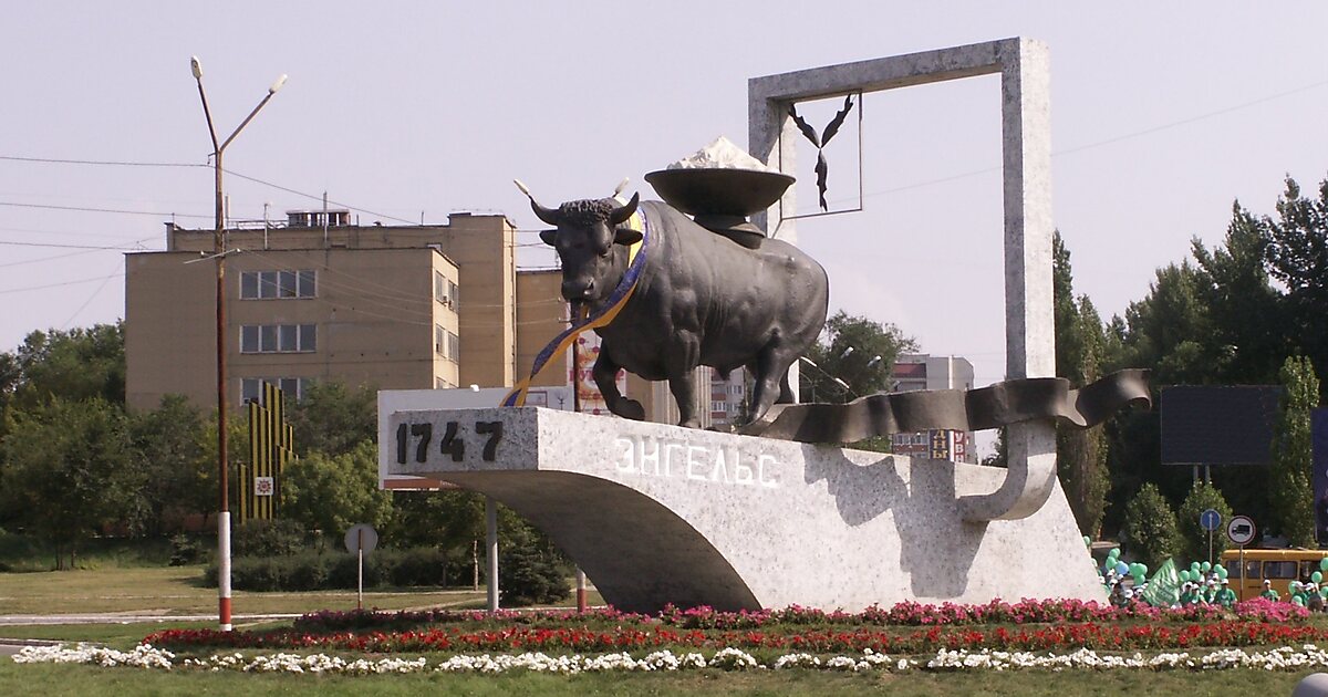 Engels in Russia | Tripomatic