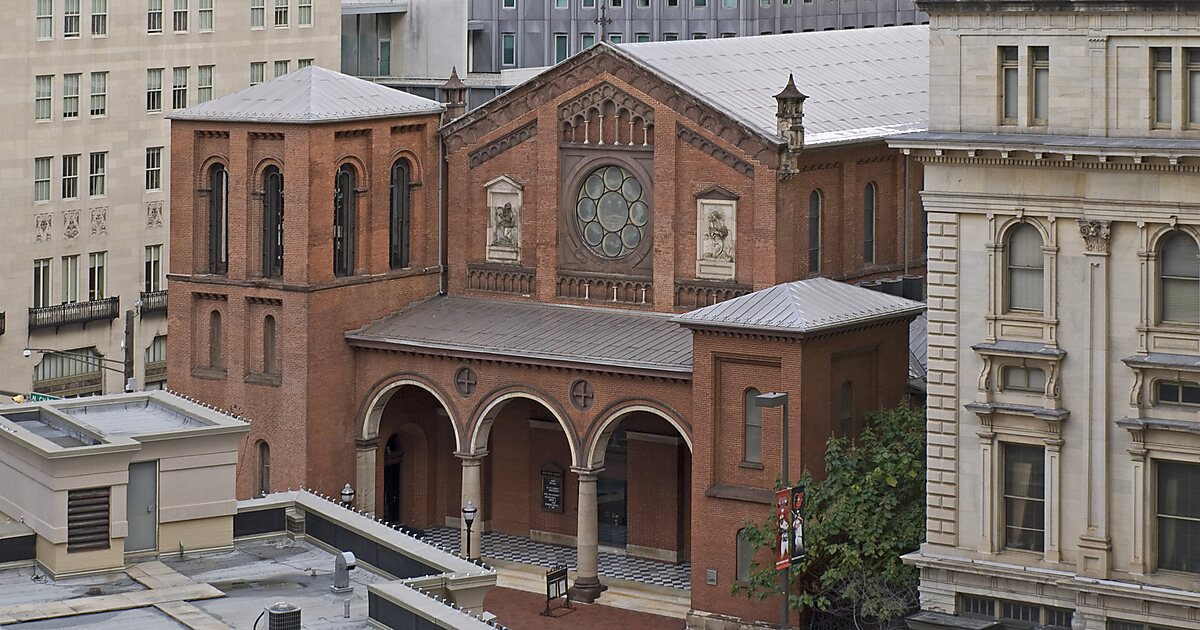 Old St. Paul's Church in Downtown Baltimore | Tripomatic