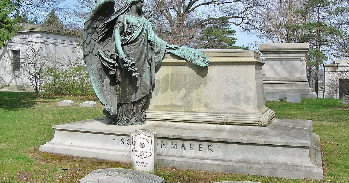 Homewood Cemetery in Pittsburgh, United States | Tripomatic