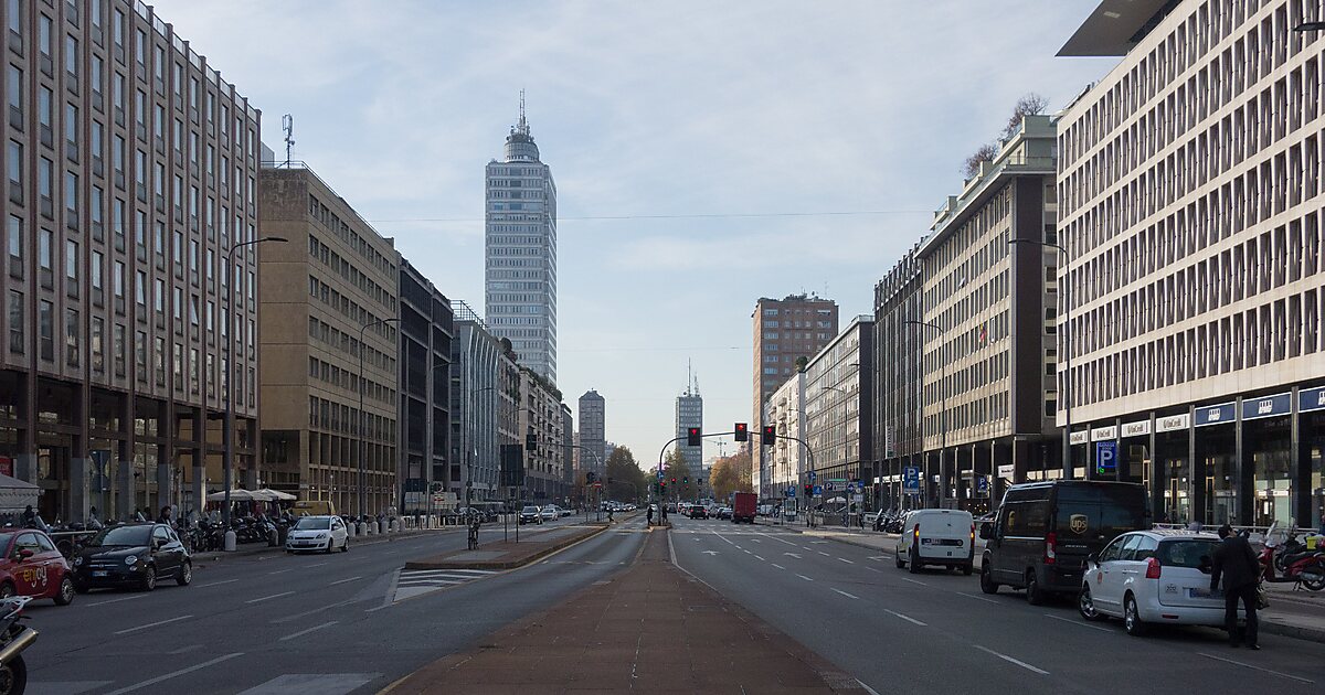 Breda Tower in Centrale, Milan, Italy | Tripomatic
