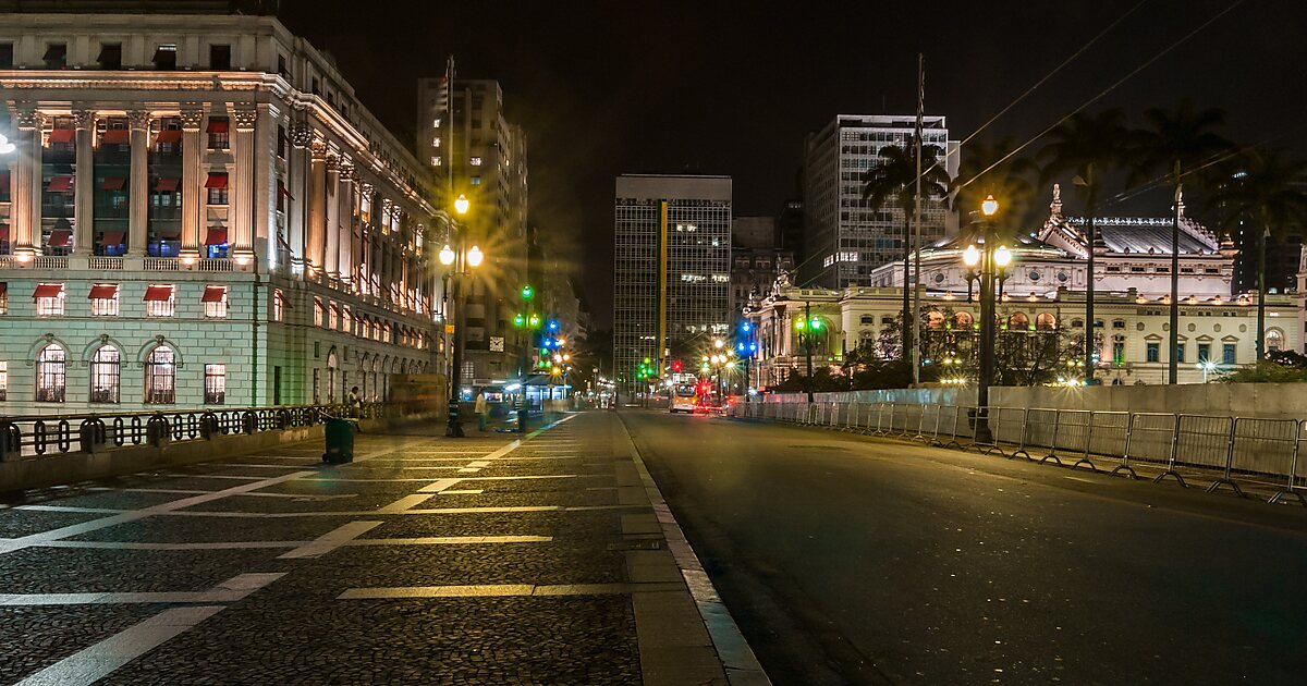 Viaduto do Chá in República, São Paulo, Brazil | Tripomatic