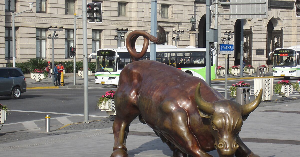 Bund Bull in Yang pu qu, China | Tripomatic