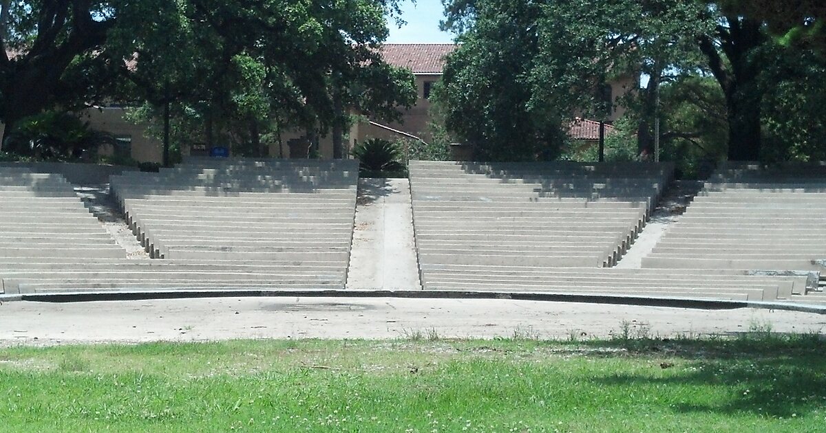 Greek Theatre in Baton Rouge, Louisiana | Tripomatic