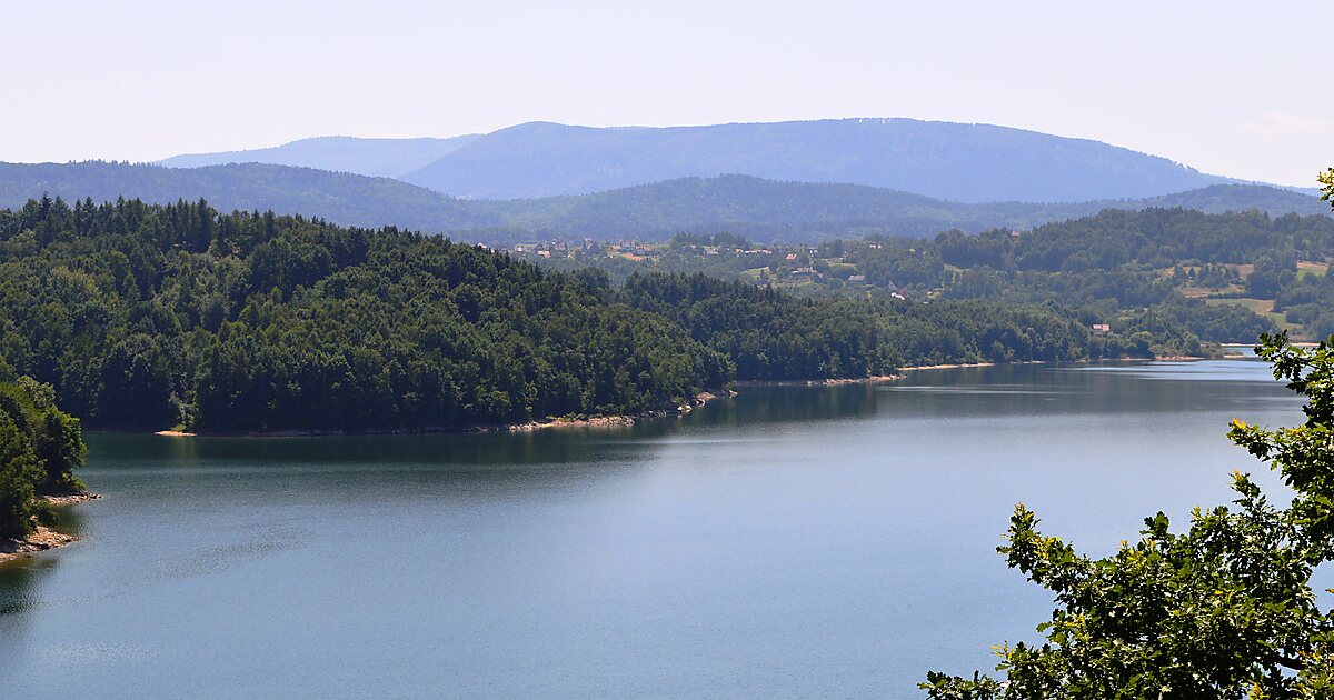 Lake Dobczyce in Poland (land mass) | Sygic Travel