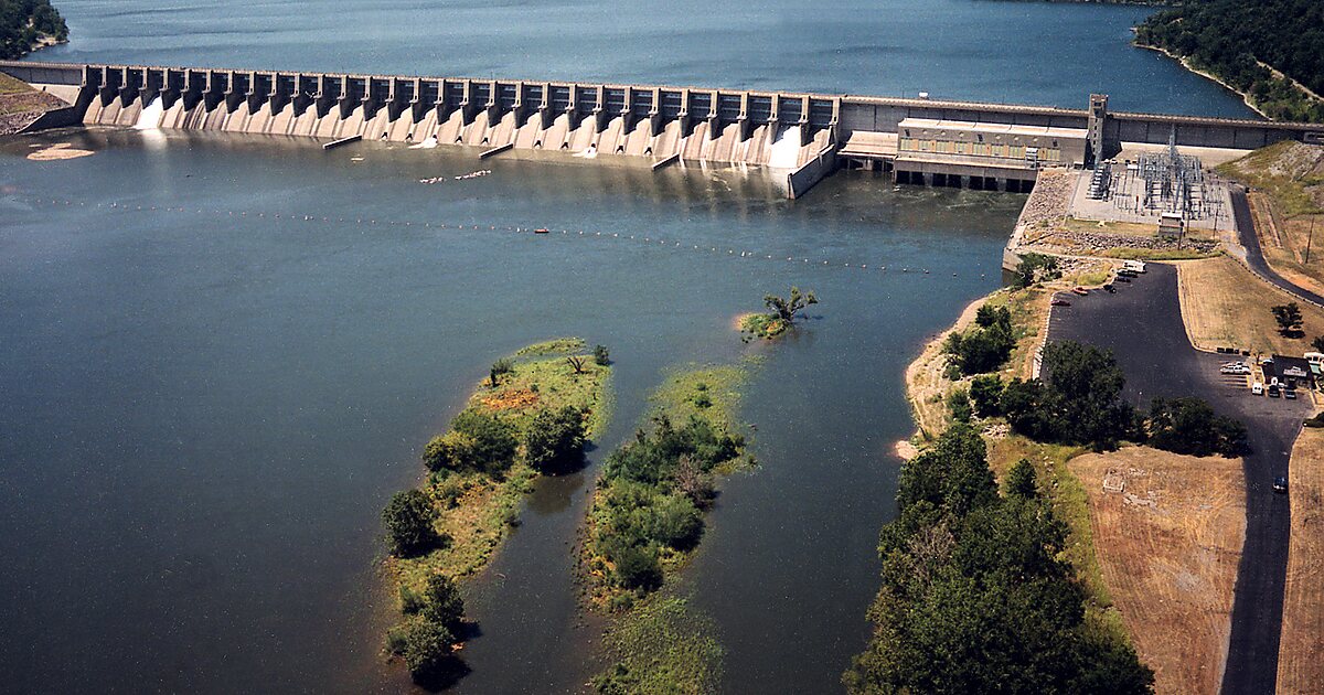 Neosho River in Kansas, USA | Tripomatic