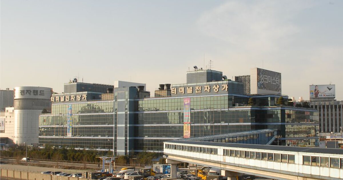 Yongsan Mart in Yongsan District, Seoul, South Korea | Sygic Travel