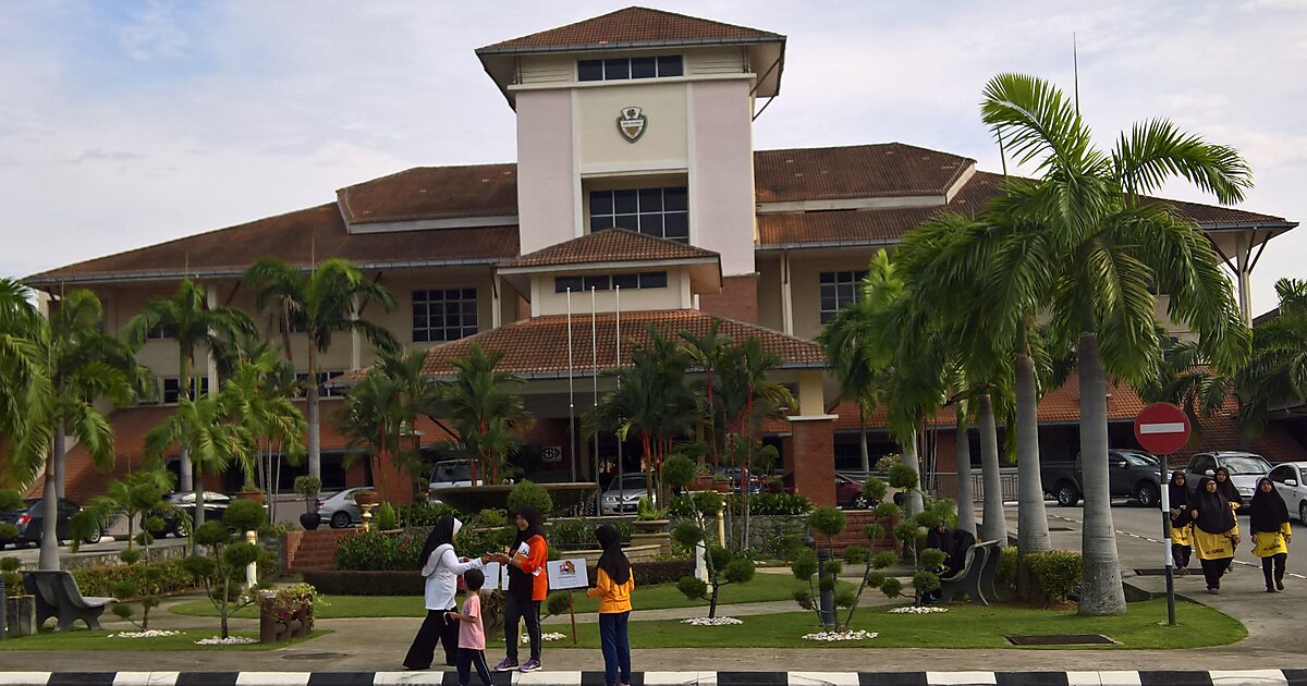 Sekolah Seri Puteri in Cyberjaya, Malaysia | Tripomatic