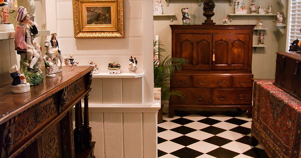 The Johnston Collection in East Melbourne, Australia | Tripomatic