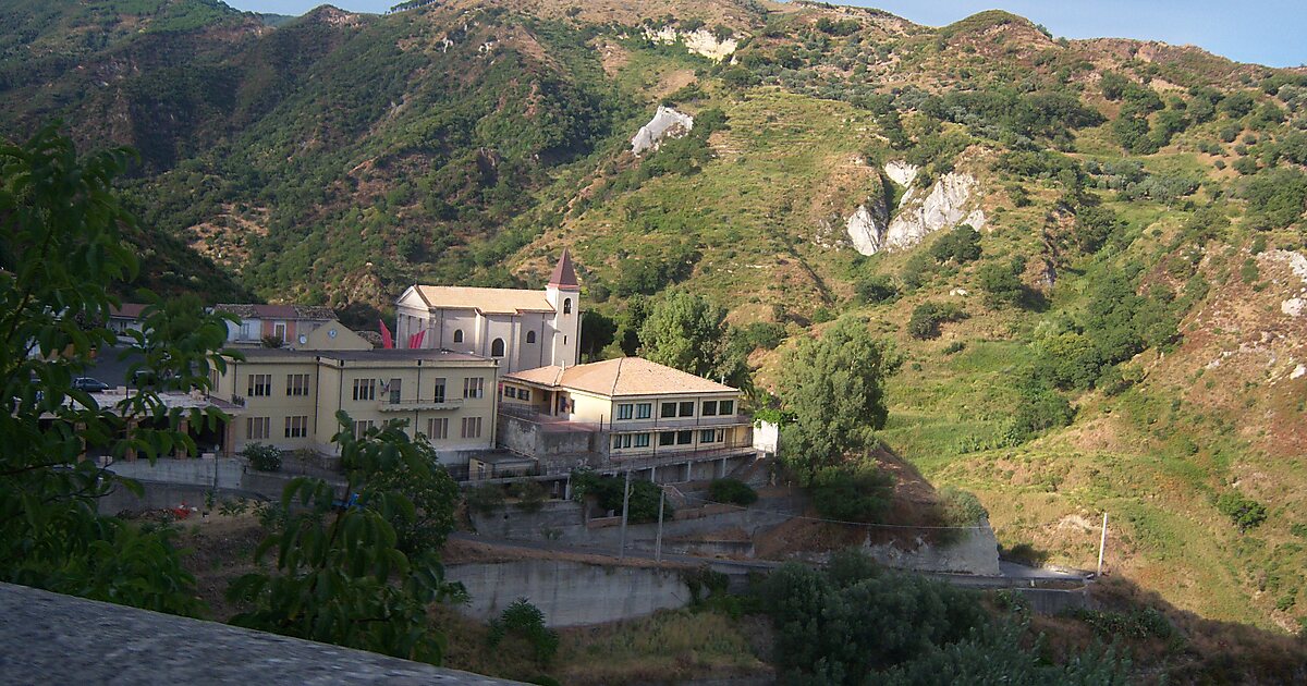 Grotteria in Reggio Calabria, Italy | Tripomatic