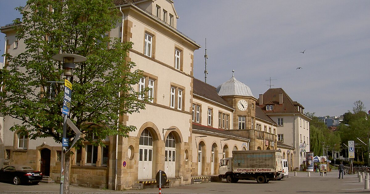 Stuttgart-Feuerbach Station in Feuerbach, Stuttgart, Deutschland ... Stuttgart-Feuerbach Station in Feuerbach, Stuttgart, Deutschland ...
