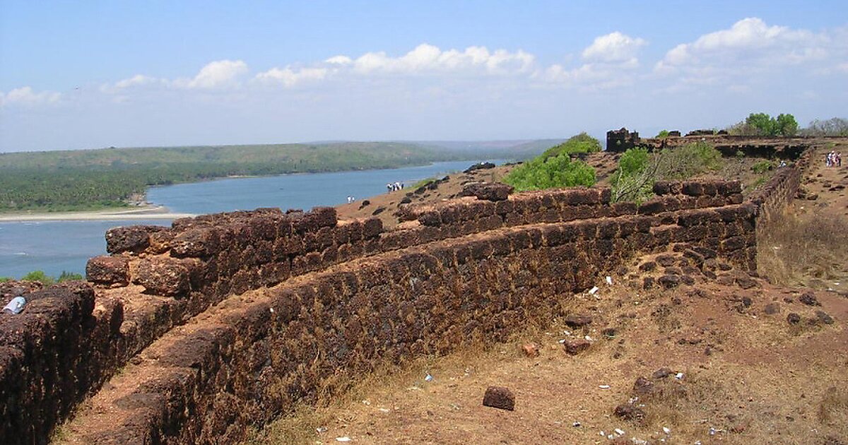 Chapora Fort in Goa, India | Tripomatic