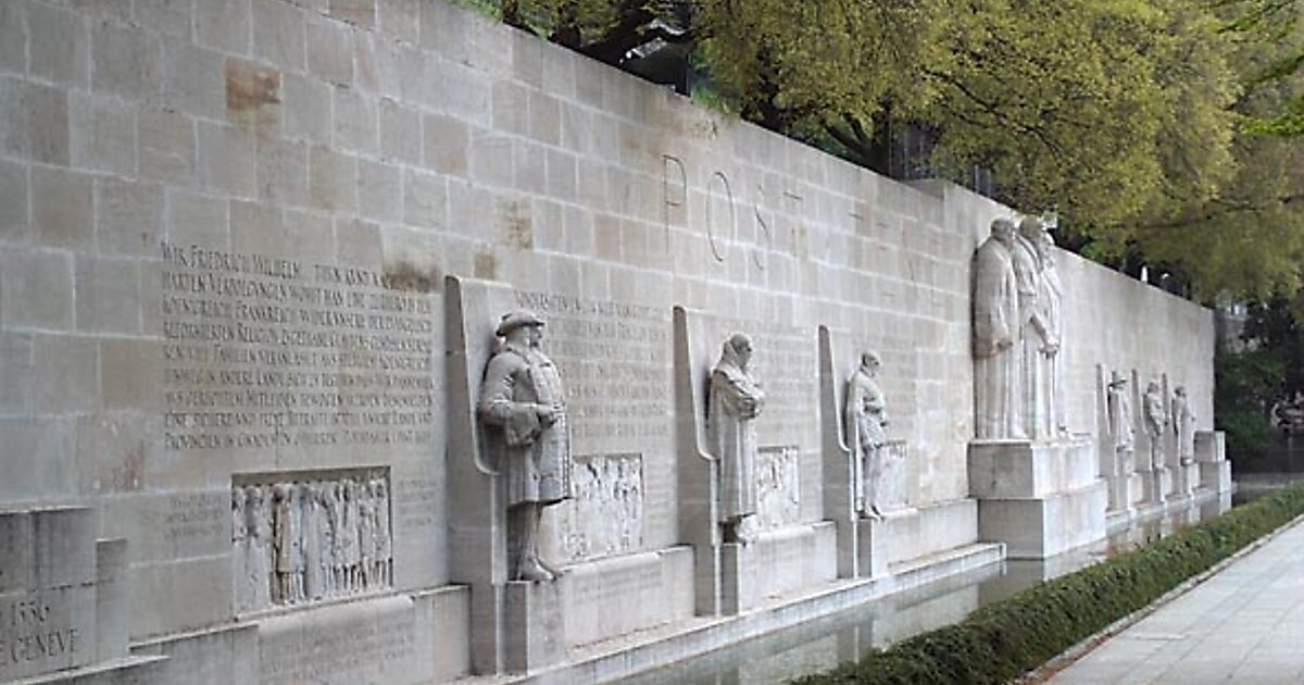 Monumento Internacional de la Reforma en Ginebra, Suiza | Tripomatic