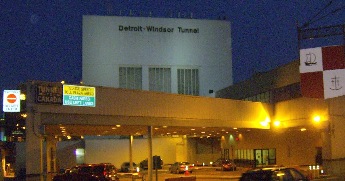 Detroit-Windsor Tunnel in Detroit | Tripomatic