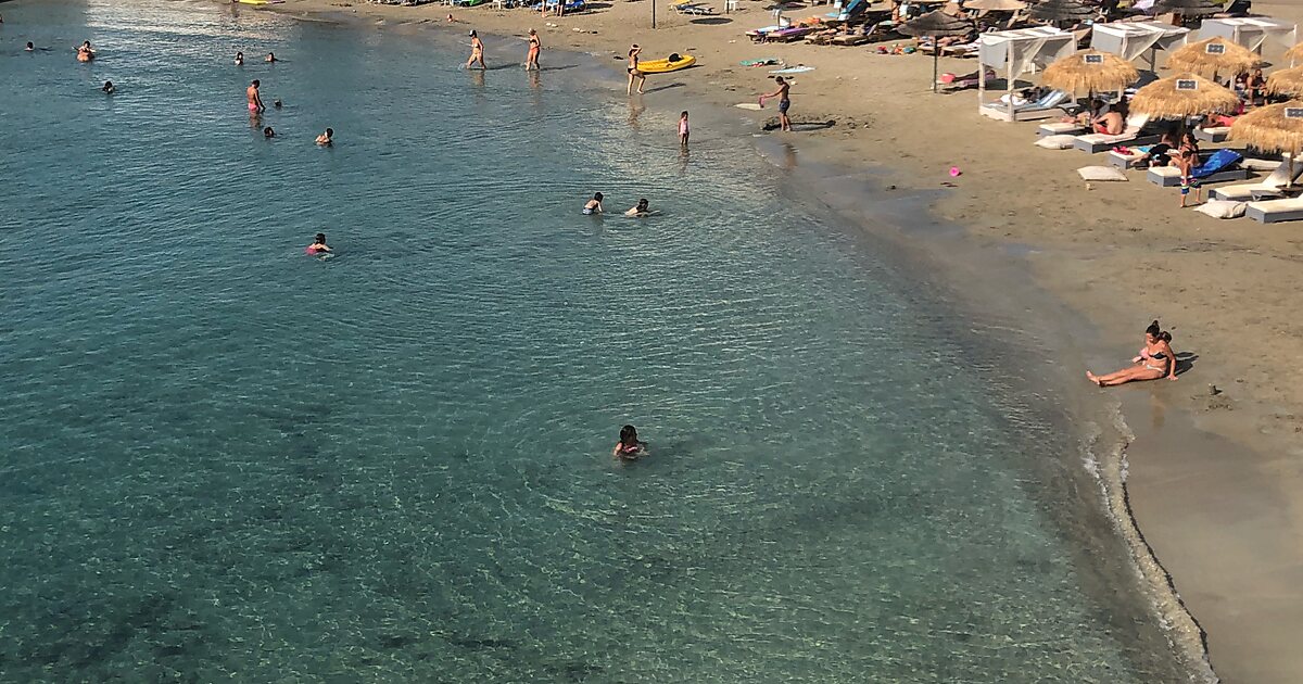 Vari Beach in Greece | Tripomatic