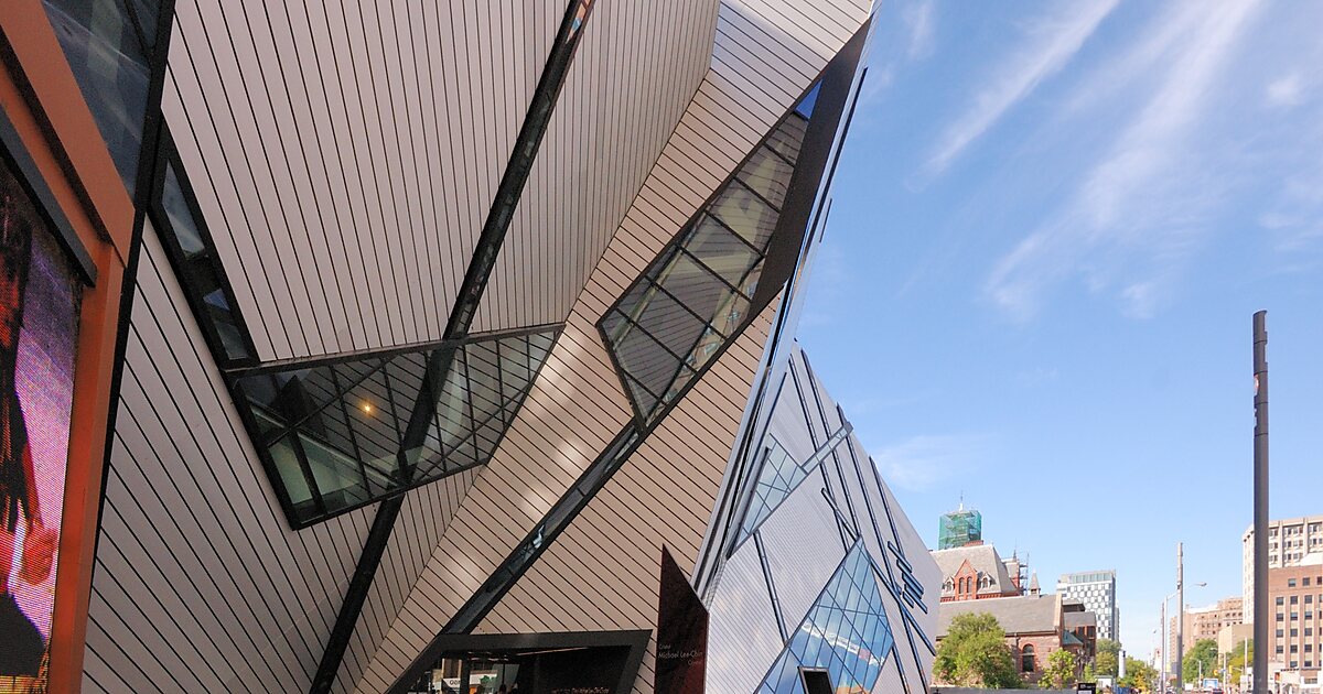 Royal Ontario Museum in University—Rosedale, Toronto | Tripomatic