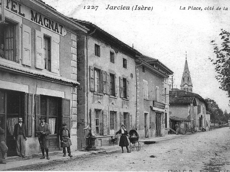 Jarcieu en Auvergne-Rhône-Alpes, Francia | Tripomatic