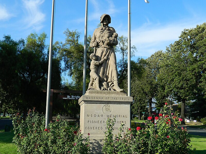 Madonna of the Trail in Richmond, Indiana, United States | Tripomatic