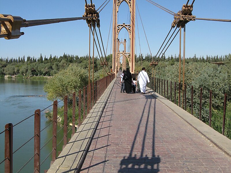 Hängebrücke von Deir ez-Zor in Deir ez-Zor, Syrien | Sygic Travel