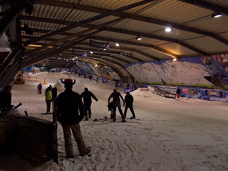 SnowWorld Zoetermeer in Zoetermeer, Netherlands | Tripomatic