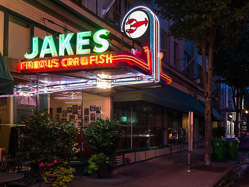 Jake's Famous Crawfish in Downtown Portland, Oregon, USA | Tripomatic