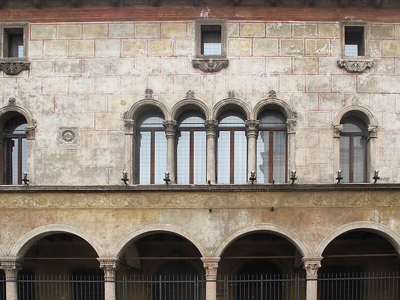 Palazzo Angaran - Vicenza, Italia | Tripomatic