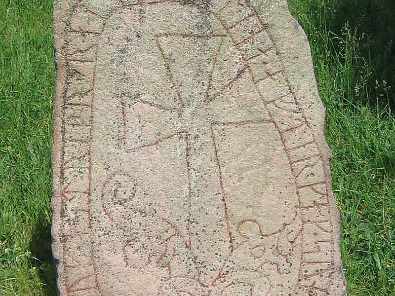 Broby bro Runestones in Täby kommun, Sweden | Tripomatic