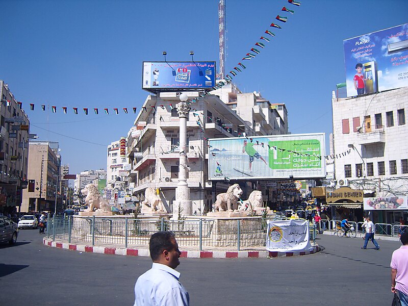 Al-Manara Square lion statues in Al-Bireh, Israel | Tripomatic
