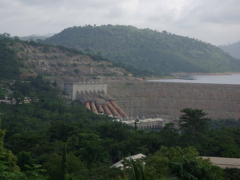 Akosombo Dam in Volta Region, Ghana | Tripomatic