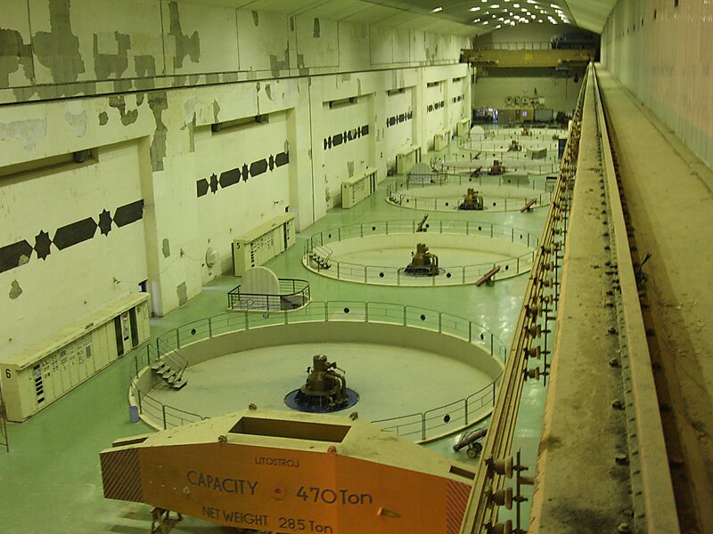 Haditha Dam in Al Anbar Governorate, Iraq | Tripomatic