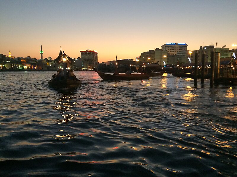 Khawr Dubayy en Dubái, Emiratos Árabes Unidos | Tripomatic