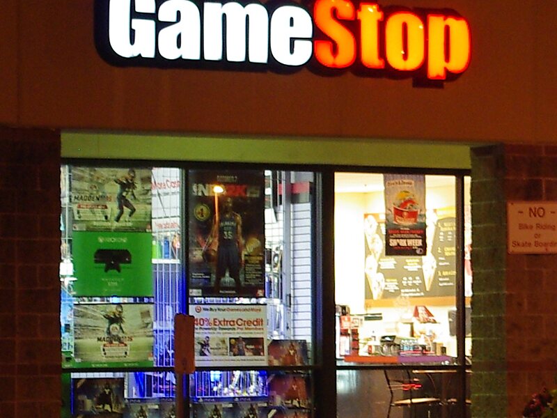 GameStop in Glendale, Arizona, Vereinigte Staaten von Amerika | Tripomatic