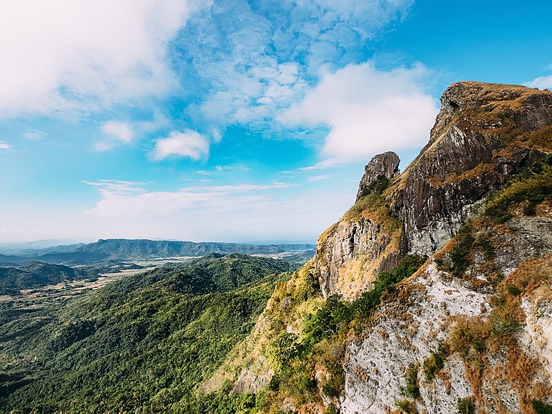 Mounts Palay-Palay–Mataas-na-Gulod Protected Landscape in Maragondon ...